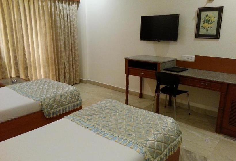 ホテル Paramount Inn, Sriperumbudur: Destiniaでお得な割安購入